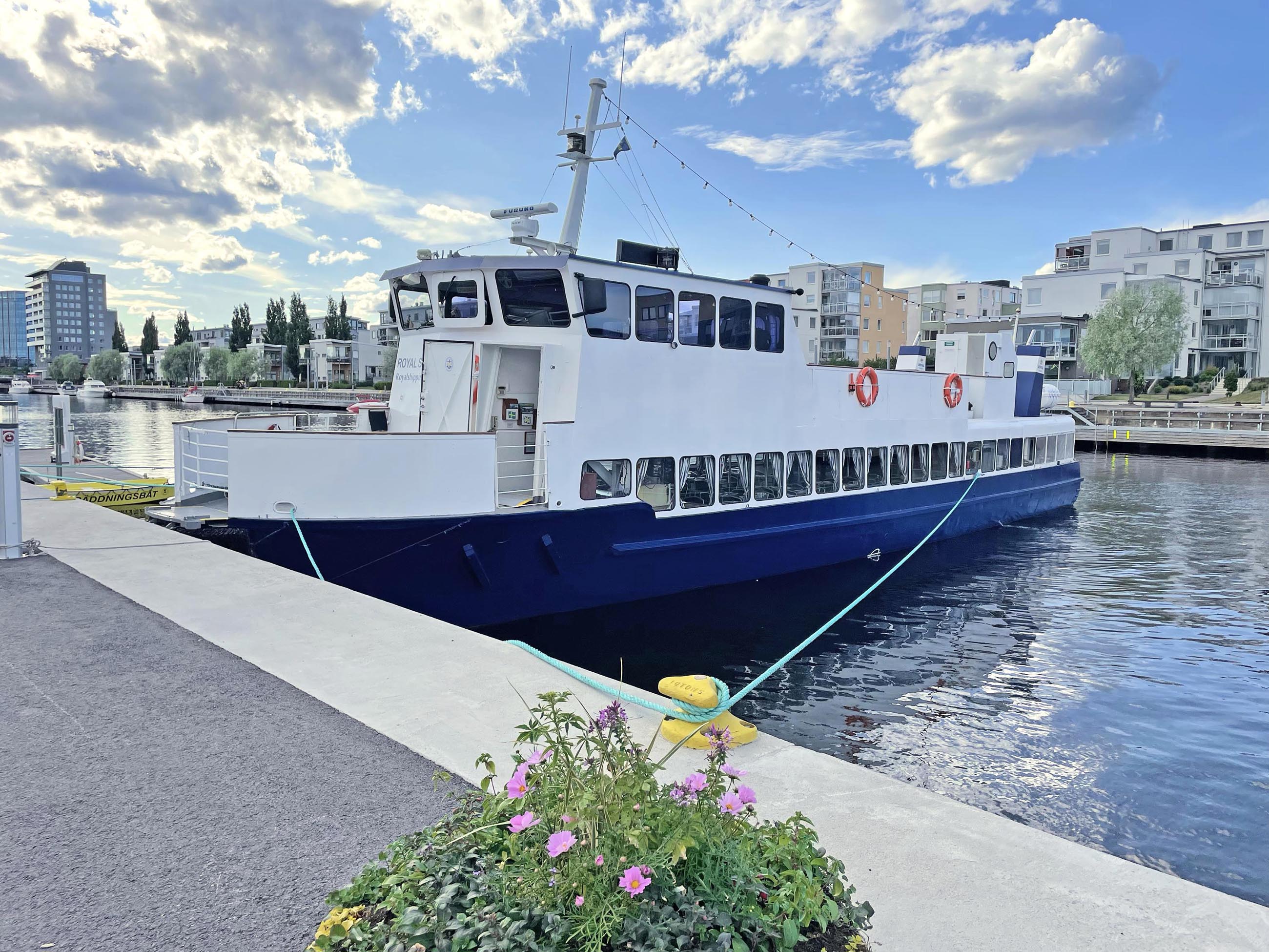 Royal Shipping - Upptäck Gävles skärgård - FARTYGSFAKTA